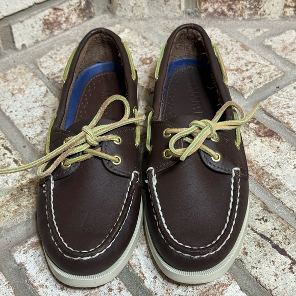 Sperry | Shoes | Authentic Sperry Topsided 2eye Boat Shoe In Chocolate ...